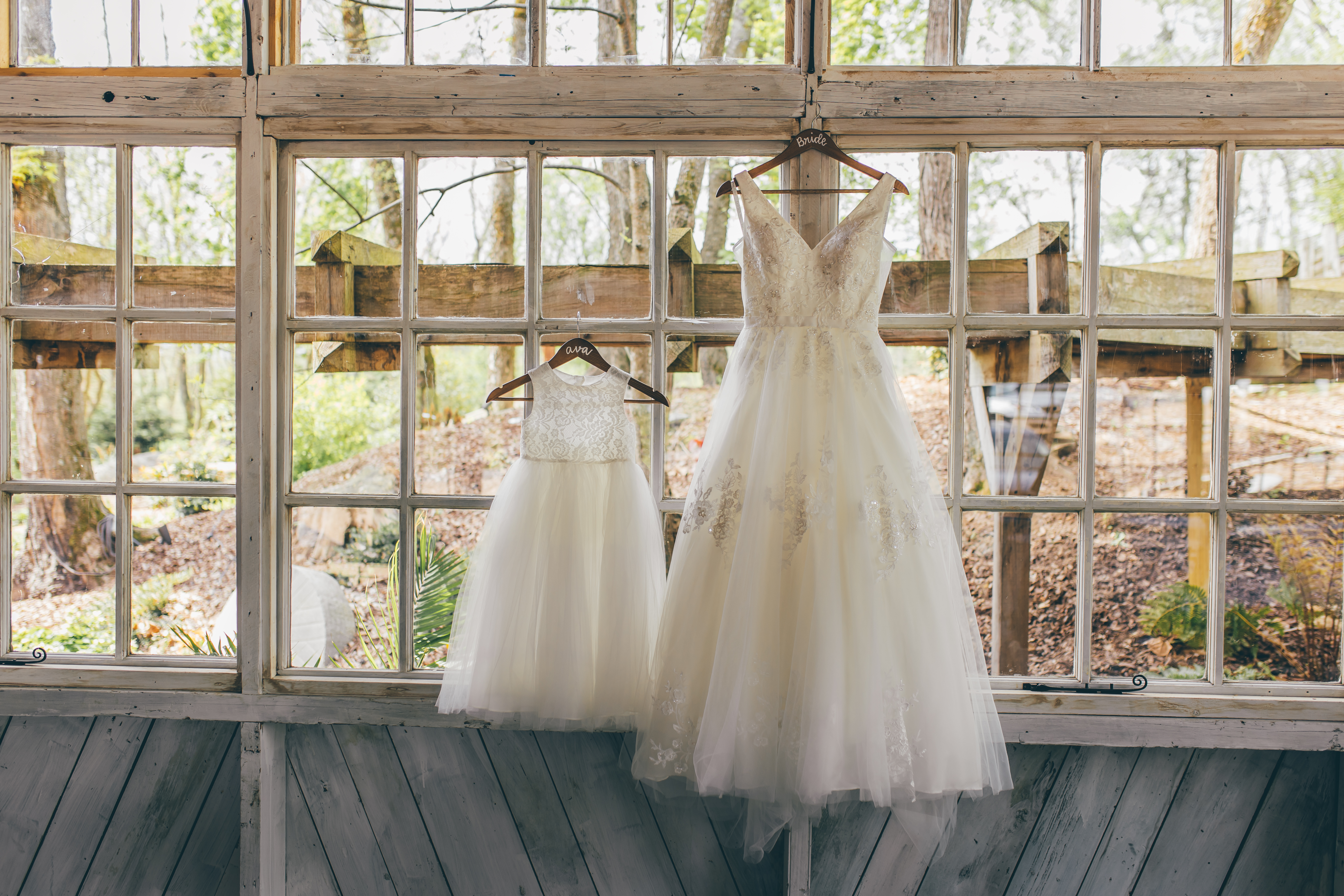 Jessica + Adam Wedding at The Millstone | caitlindphotos.com