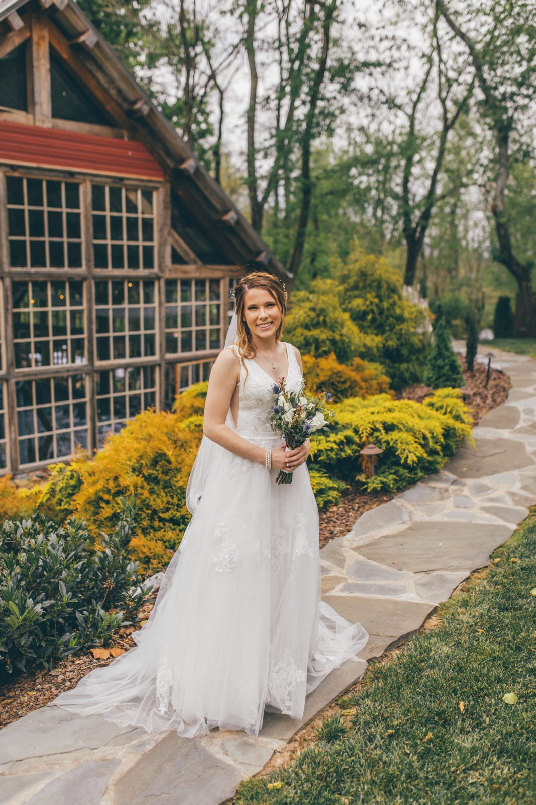 Jessica + Adam Wedding at The Millstone | caitlindphotos.com