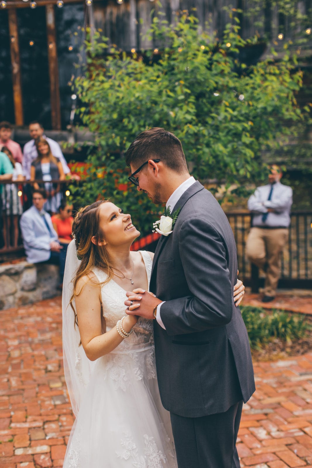 Jessica + Adam Wedding at The Millstone | caitlindphotos.com