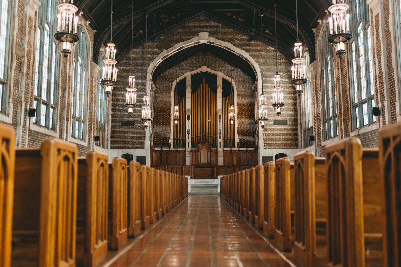 Jay + Victoria Wedding at Patten Chapel and Mac Avenue | caitlindphotos.com